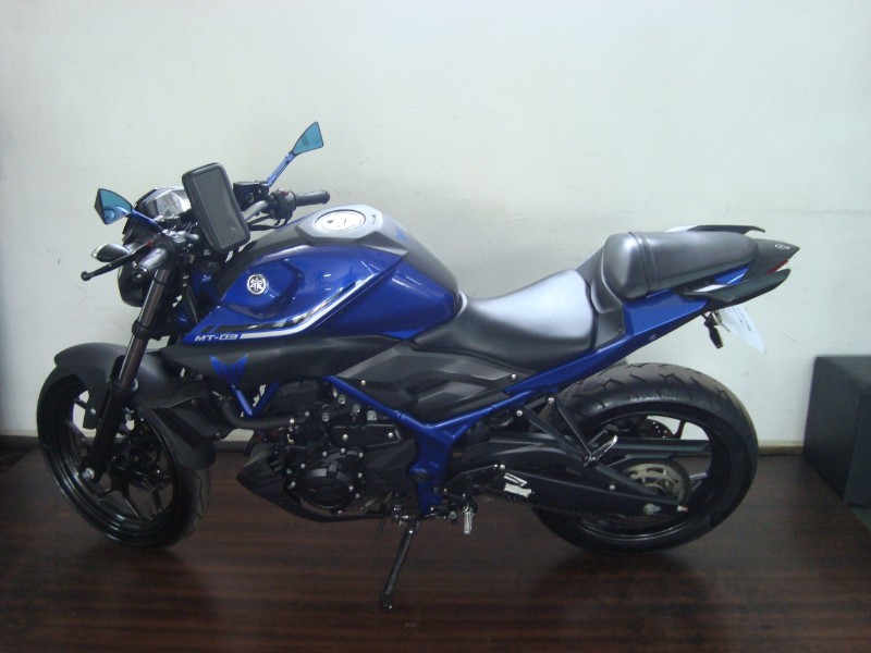 MT-03 ANO 2017-2018 COR AZUL YAMAHA em Piracicaba | MPB MOTOS SEMI ...